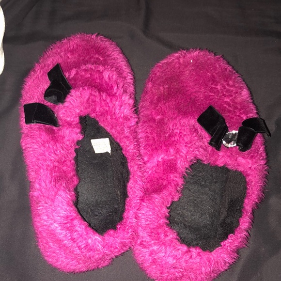 Shoes | Hot Pink Slippers | Poshmark